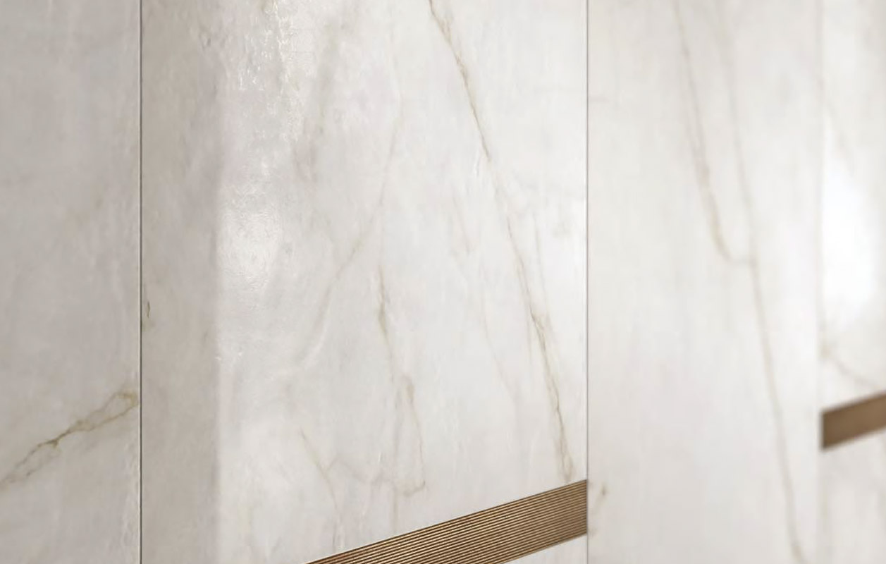 Golden Calacatta - MC Tiles